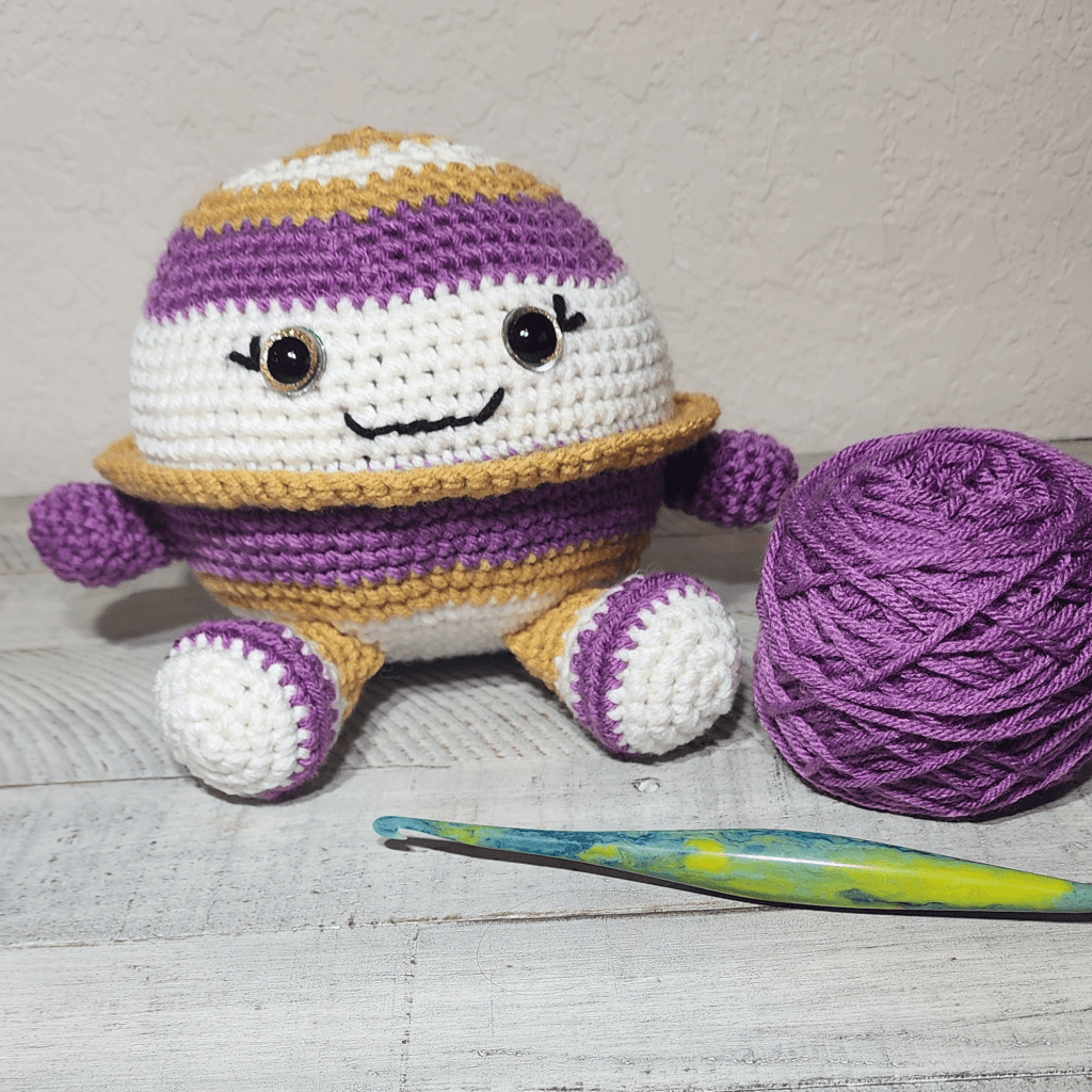 Saturn Doll Amigurumi Crochet Pattern - My Fingers Fly